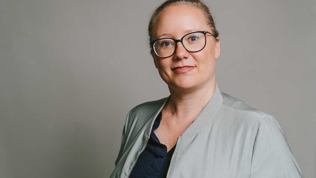 Leadership in the Age of AI - Precision and Paradox - Flavia Bleuel